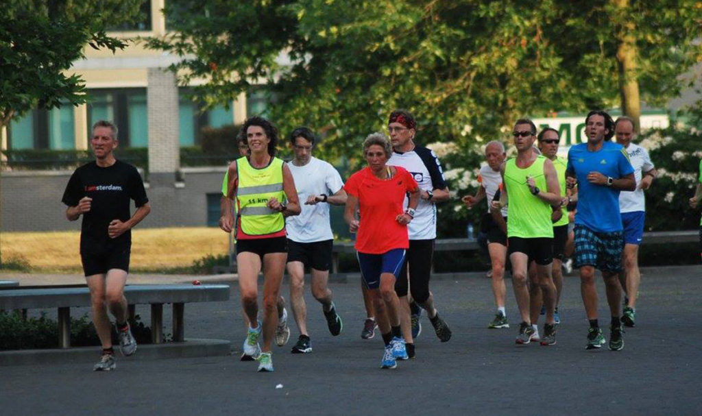 Friday Night Run – Amsterdam Loopt Harder met Phanos